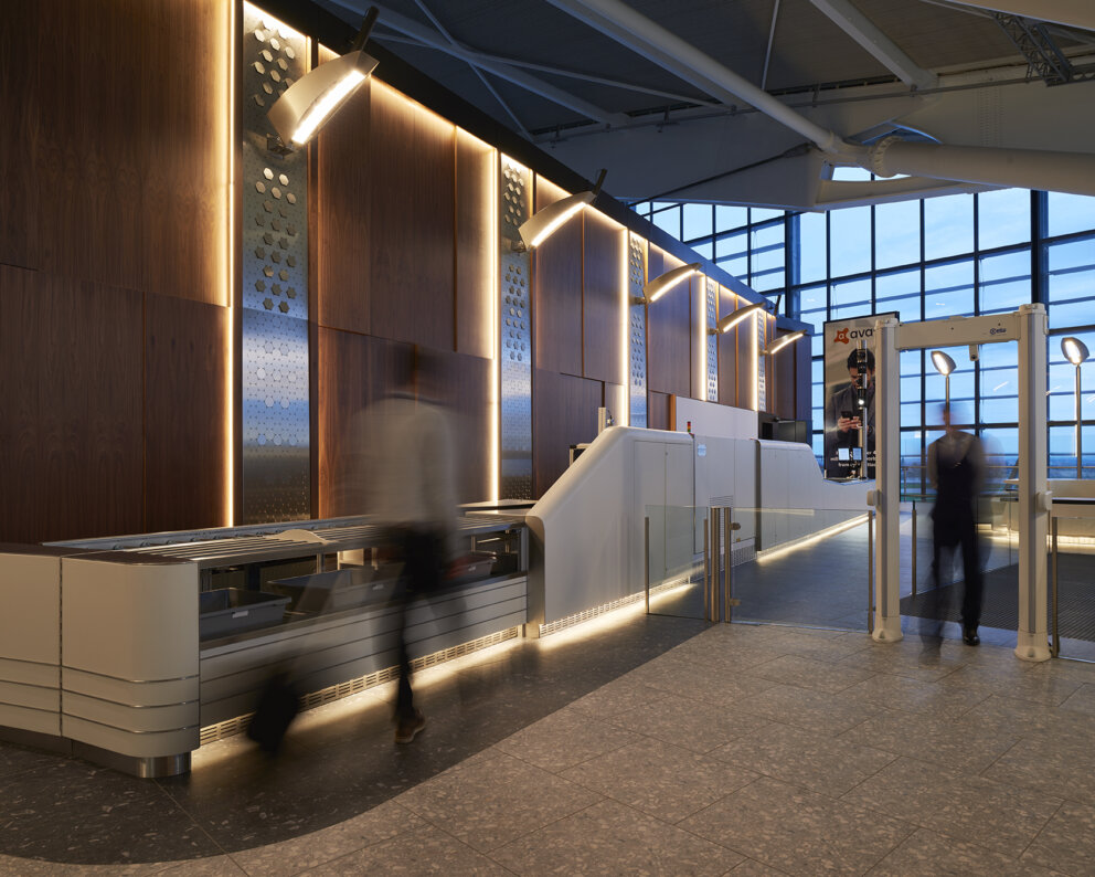 British Airways ‘First Wing’ Dedicated Premium Passenger Route ...