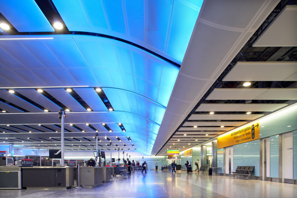 Terminal 3 — Studio Fractal — Architectural lighting design specialists