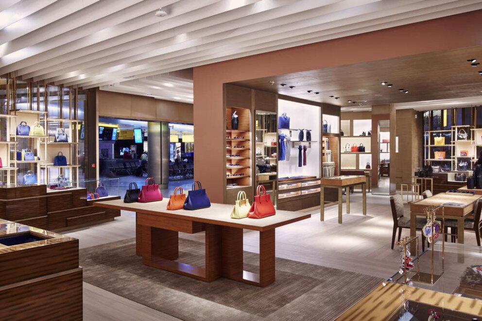 Louis Vuitton Stores — Studio Fractal — Architectural lighting design ...