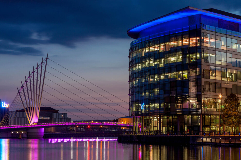 MediaCityUK and Footbridge — Studio Fractal — Architectural lighting ...